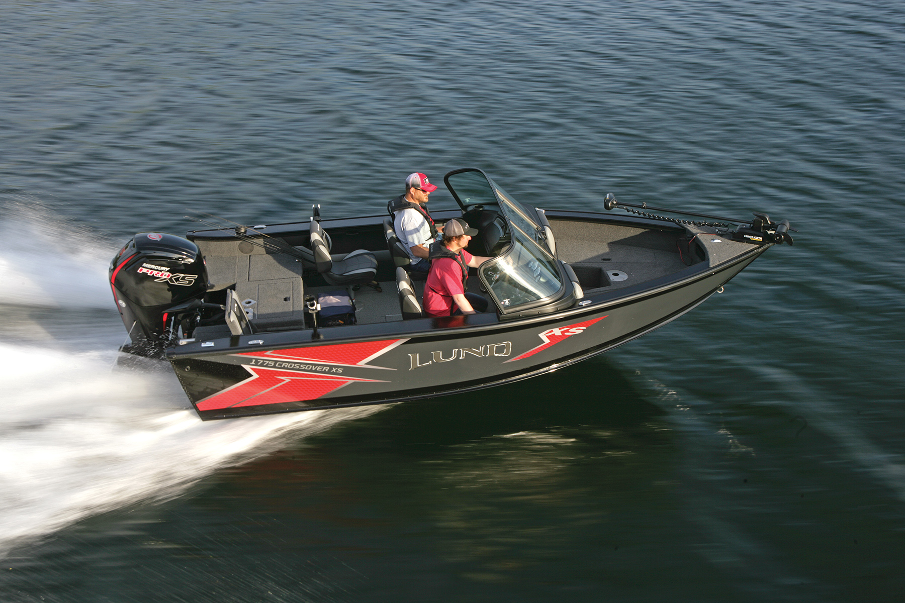 Lund Boats Crossover XS - Les Plaisanciers Magazine