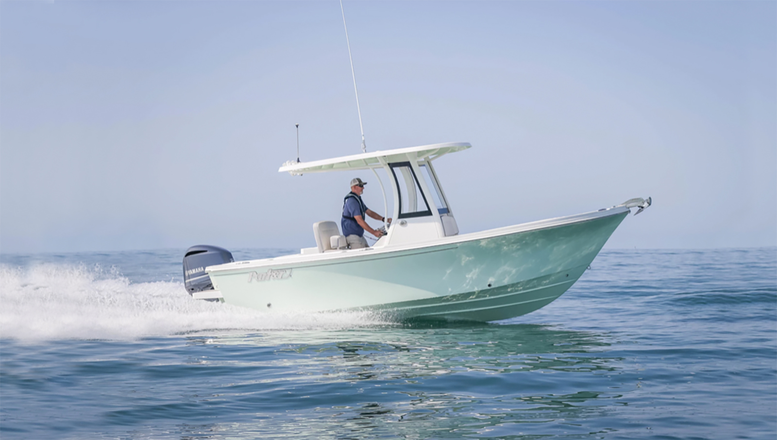 2022 Parker 22 CC - Les Plaisanciers Magazine